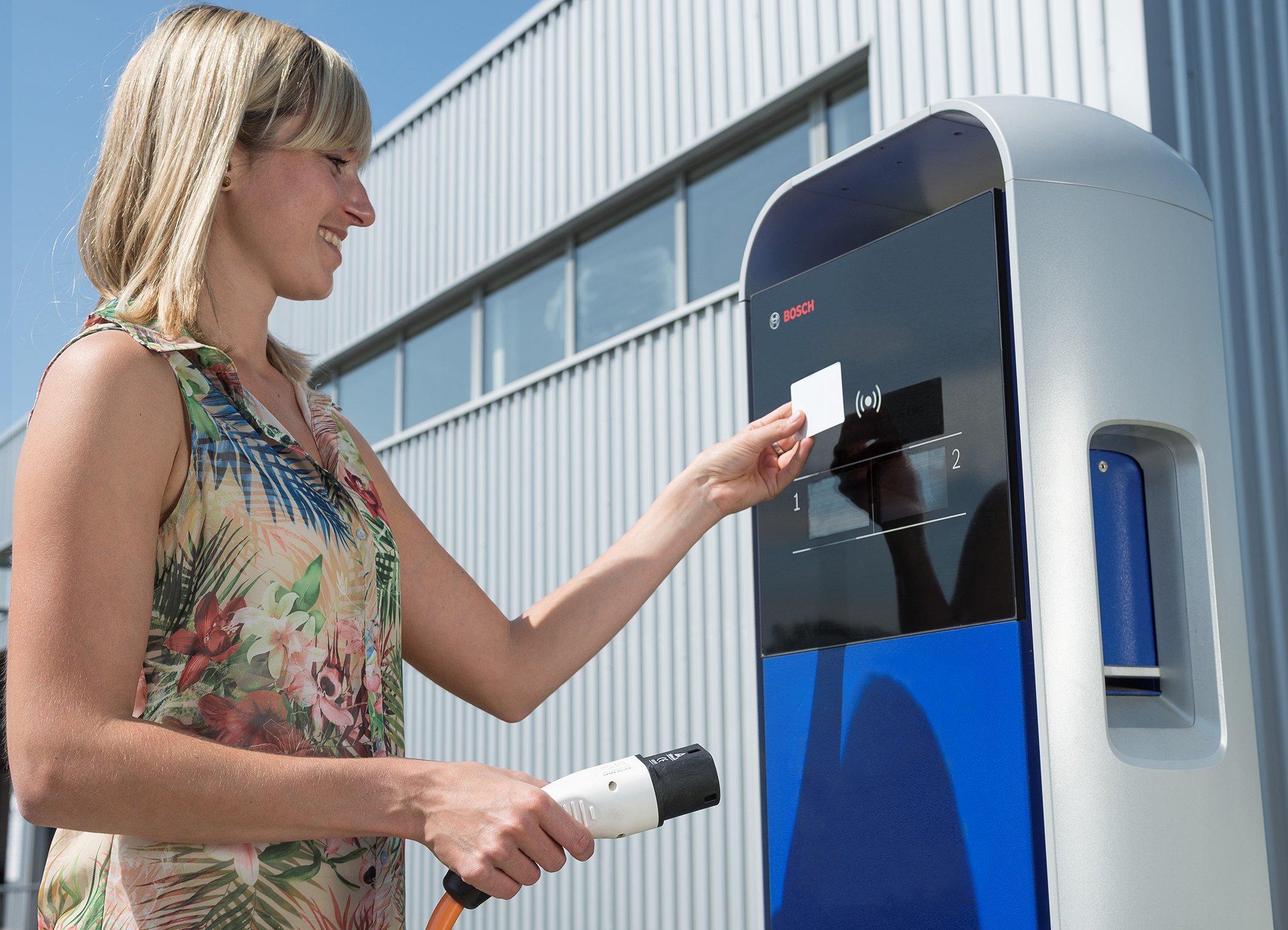 Bosch crée une division dédiée aux services de mobilité connectés ...